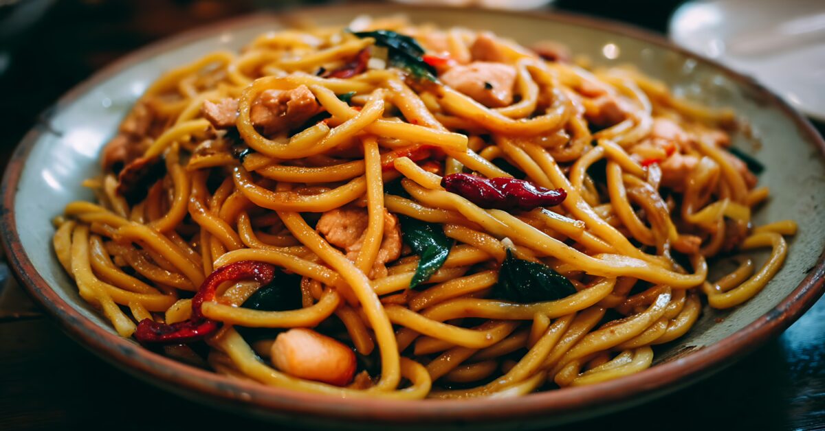 Kung Pao Spaghetti – Easy Spicy Asian Fusion Pasta Recipe